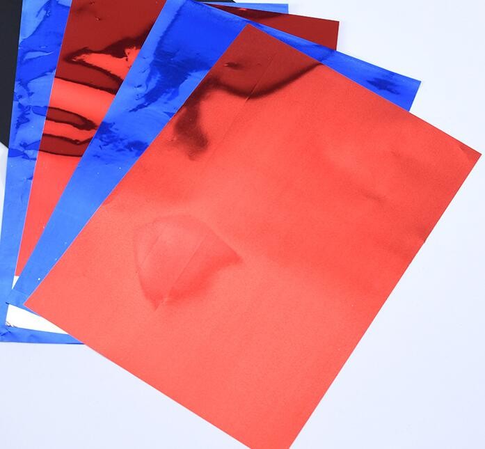 12micron Red Metalized Mylar Film , Composite Packaging Color Pet Film